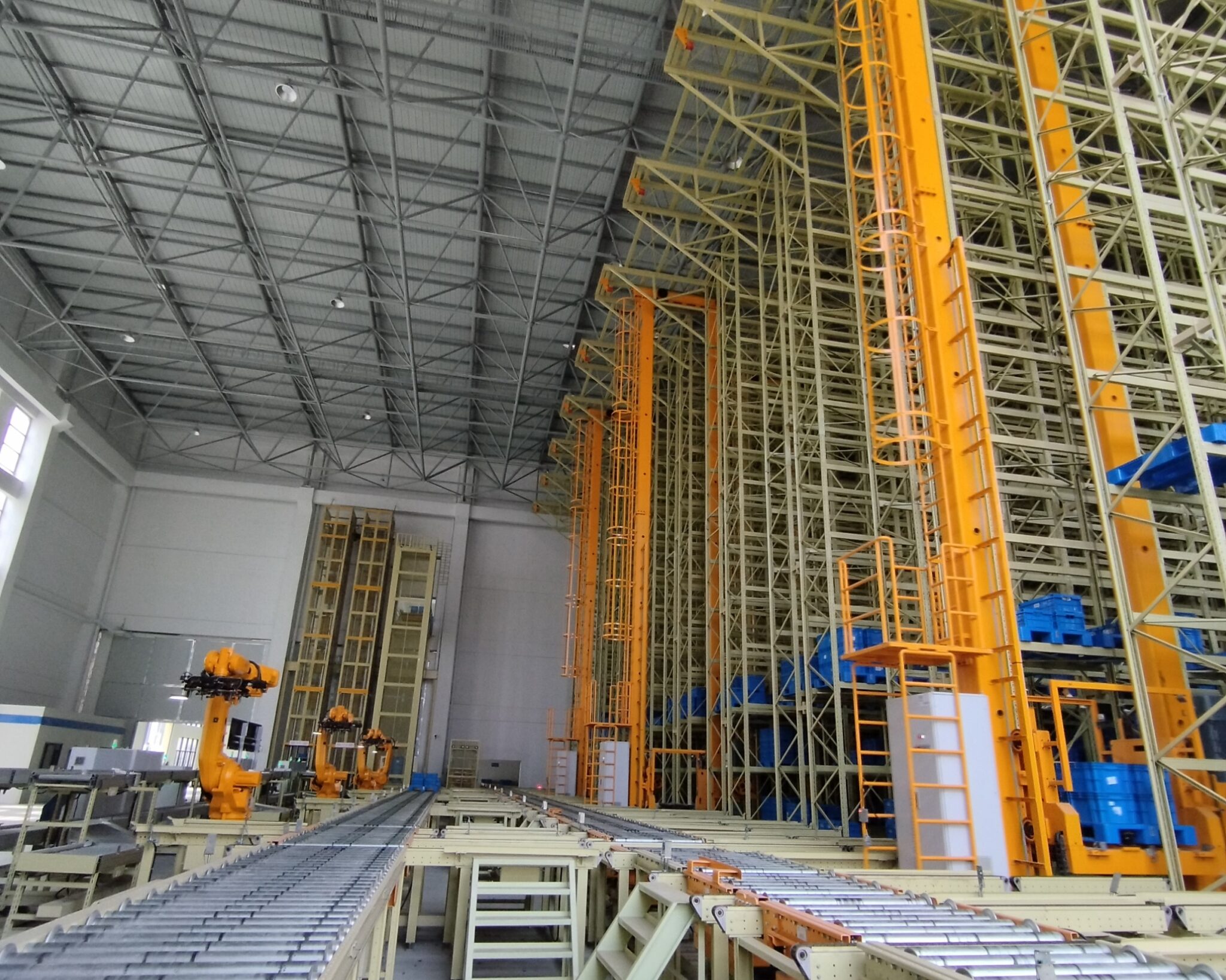 Automated Storage & Retrieval Systems (ASRS) and Four Ways Shuttles ...